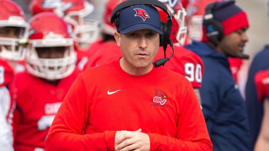 SAGINAW VALLEY STATE ENTERS AFCA TOP 25 FOR FIRST TIME SINCE 2019 - AFCA